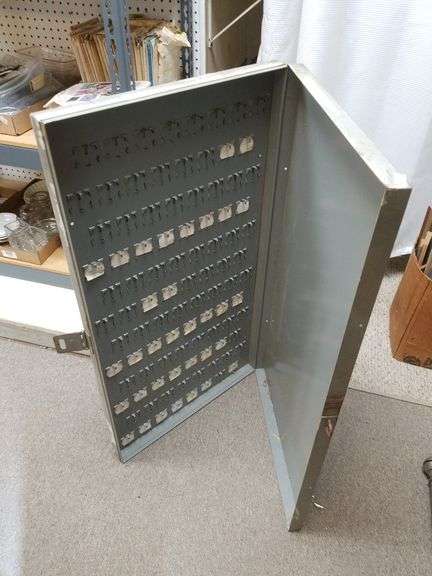 Metal Key Holder Box - Trice Auctions