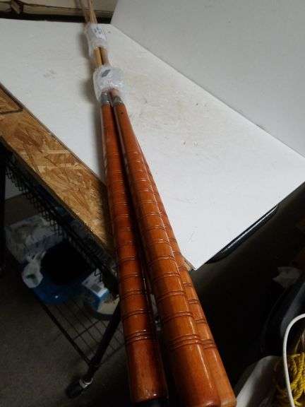 Antique 1 Piece Pool Sticks(3) - Trice Auctions