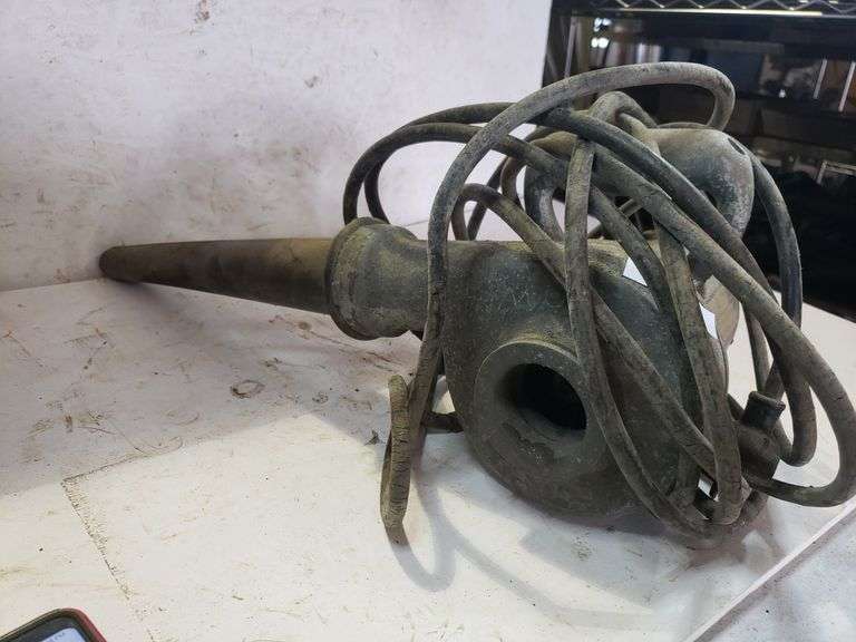 Antique Leaf Blower - Trice Auctions