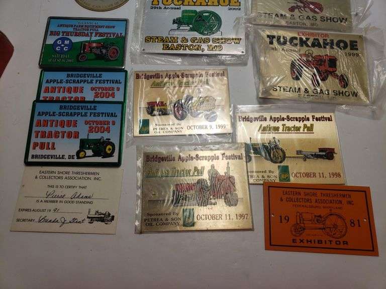 Vintage Tractor Show Exhibitor Tags - Trice Auctions
