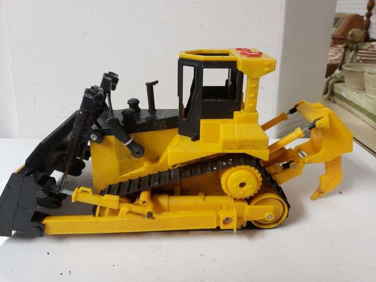 Yellow Toy Bulldozer/digger - Trice Auctions