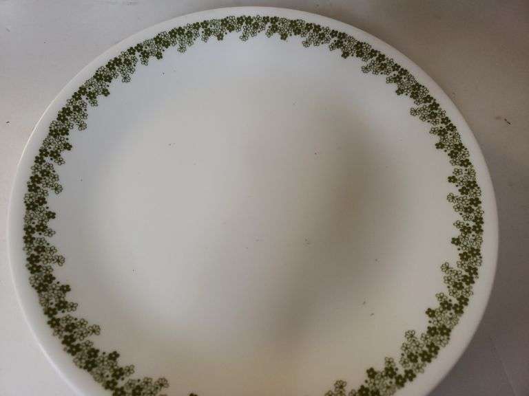 24 Piece Vintage Corelle Crazy Daisy Pattern Dishes - Trice Auctions