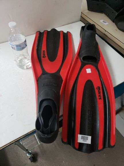 Mares Diving Flippers - Trice Auctions