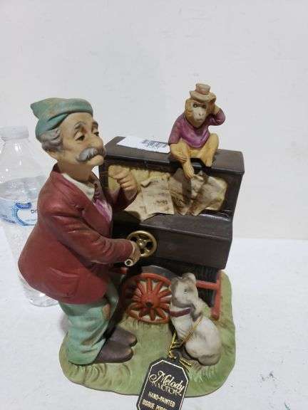 Melody In Motion Music Figure - Trice Auctions