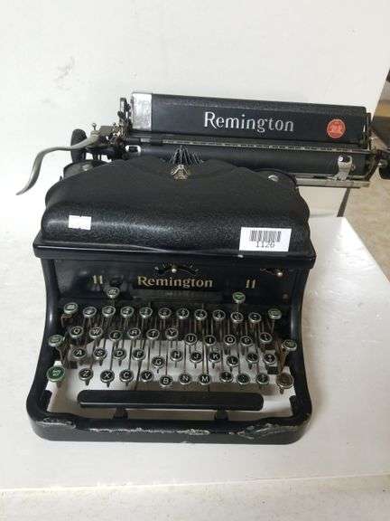 Vintage Remington Typewriter - Trice Auctions