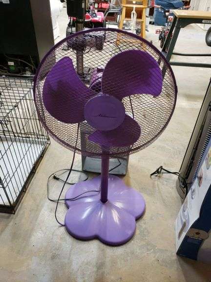 Aloha Breeze Fan - Trice Auctions