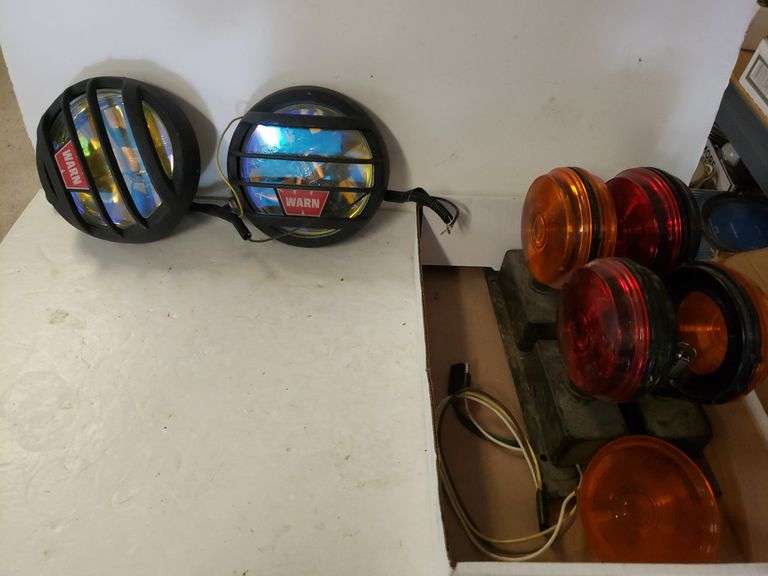 Warn Lights And Trailer Lights - Trice Auctions