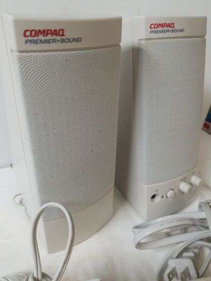 Compaq Speakers - Trice Auctions