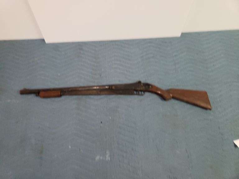 Daisy Model 25 BB Gun - Trice Auctions