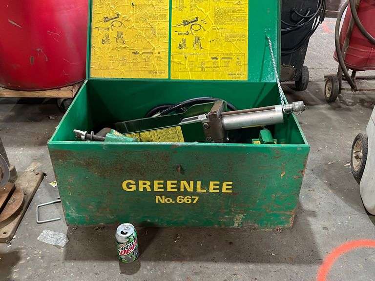 Greenlee Pipe Bender With Box - Trice Auctions