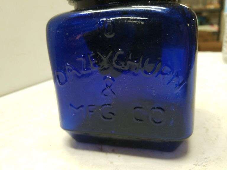 Cobalt Blue Dazey Churn - Trice Auctions