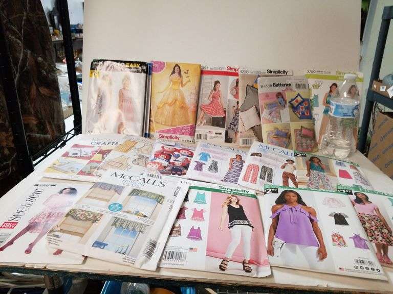 Lot Of Misc Sewing Patterns, By Simplicity, Butterick, Mccalls (21 ...