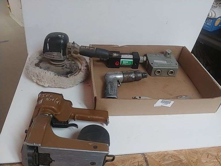 Porter Cable Buffer, & Other Tools - Trice Auctions