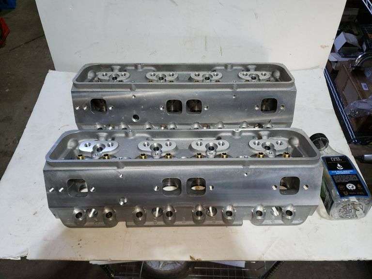 Pair Of Bare Aftermarket Small Block Chevy Aluminum Cylinder Heads ...