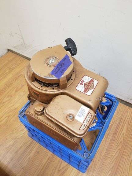 Vintage Briggs & Stratton 5 HP Engine - Trice Auctions