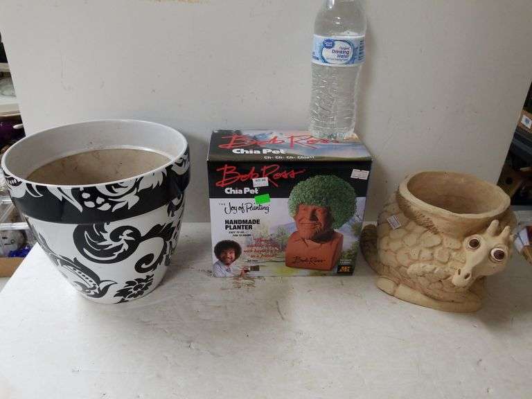 Planter Lot, Including Bob Ross Chia Pet New In Box, Giraffe, Vase ...