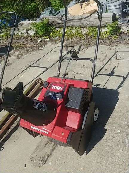 Toro CCR 2000 4.5 HP Snowblower(untested) - Trice Auctions