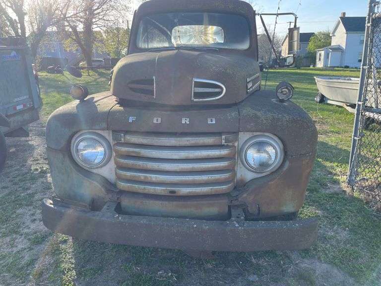 1949 or 1950 Ford F-5 Flat Head V8 **No Title** - Trice Auctions