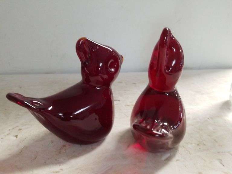 Vintage Red Glass Bird Figurines - Trice Auctions
