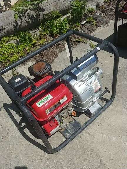 Predator 212cc Gasoline Pump - Trice Auctions