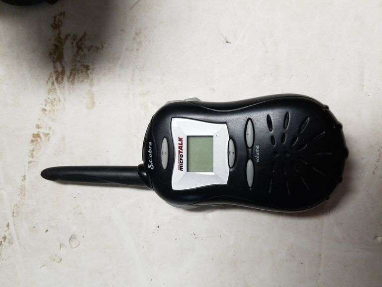 Garmin Fishfinder 80, Realistic 10 Channel Scanner, Boat Speedometer ...