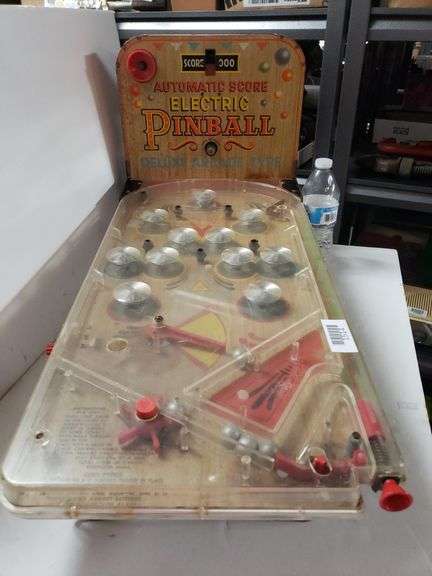 Vintage Pinball Game - Trice Auctions