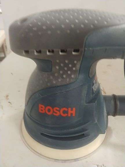 Bosch Bag With Sander/ Buffer - Trice Auctions