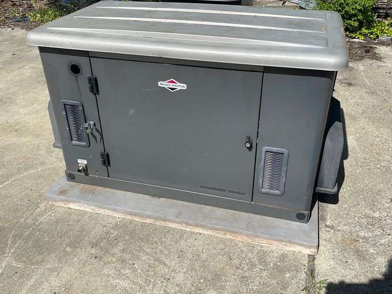 Briggs & Stratton 20kW Home Generator Natural Gas/Propane - Runs ...