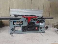 Delta 6" Variable Speed Bench Jointer - Trice Auctions