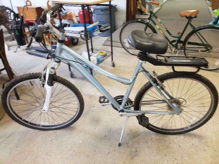 26” Schwinn Aluminum Bike - Trice Auctions
