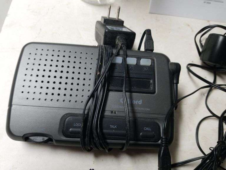 Calford Multi-Channel FM Wireless Intercom System - Trice Auctions