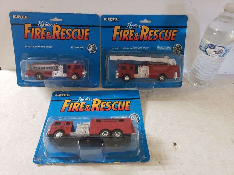 ERTL Diecast Metal Model Fire Trucks - Pierce Pumper Truck, Pierce 55 ...