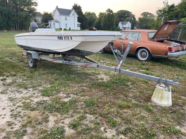 1973 Chrysler 14’ Fiberglass Boat w/ Mercury 60hp Motor & 2003 Long ...
