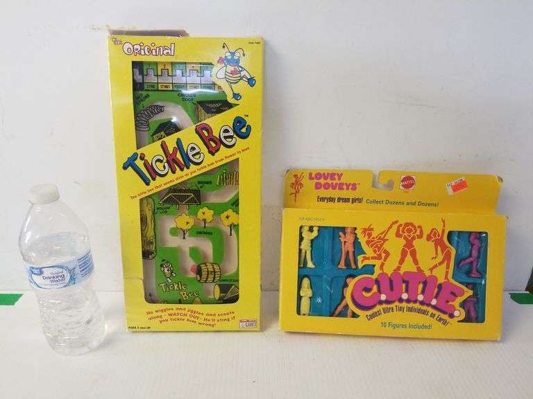 Vintage Toys - Tickle Bee & Mattel C.U.T.I.E. Figurines - Trice Auctions