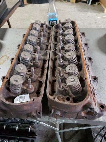 Pair Of Ford Cast Iron V8 Heads - Trice Auctions