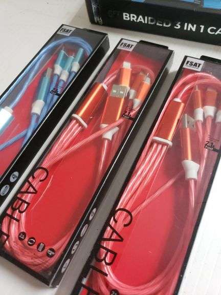 Assorted Cables - Trice Auctions