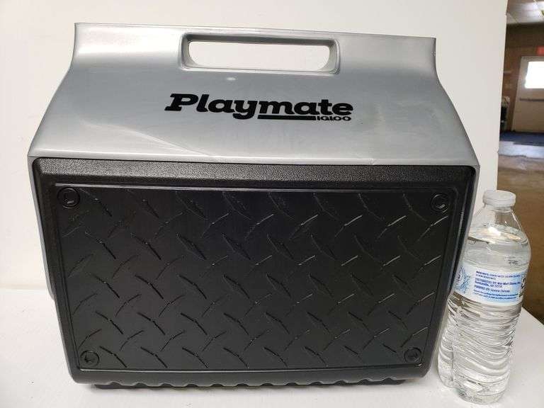 Playmate 14 qt Hard Sided Cooler Diamond Plate Design - Trice Auctions