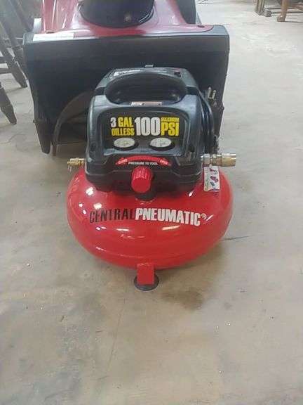 Central Pneumatic Oilless Pancake Air Compressor. 3 Gallon WORKS ...