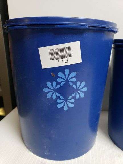 Vintage Tupperware Canister Set - Blue - Trice Auctions