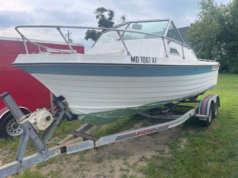 1979 Grady White 21 ft Fiberglass boat w/1991 Trailer - Needs Work ...