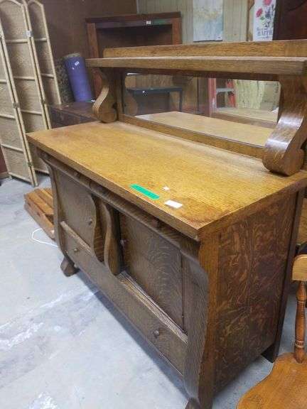Oak Buffet Server - Trice Auctions