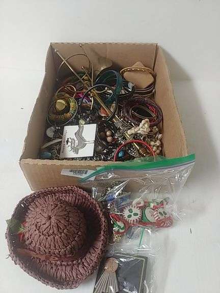 Assorted Bracelets, Pins & More - Trice Auctions