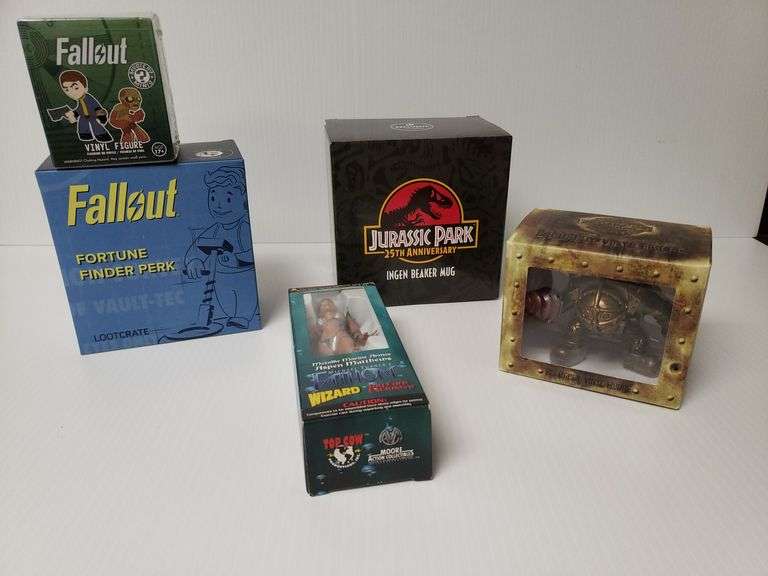 Fallout, Jurassic Park, Fathom Wizard & Big Daddy Vinyl Figure ...
