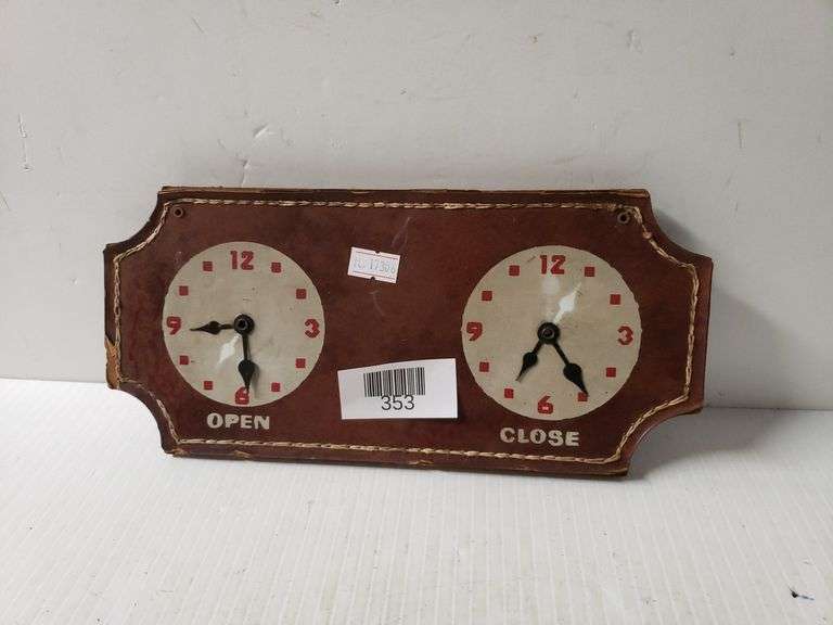Vintage Hanging Sign - Trice Auctions