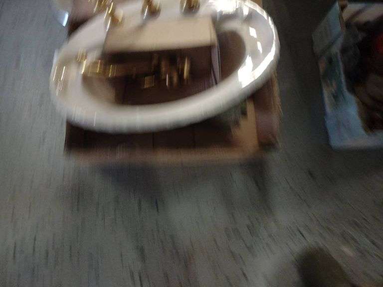 Fowler Ware Vanity Basin - Tullochs Auctions