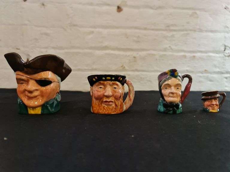 Toby Jugs Tullochs Auctions