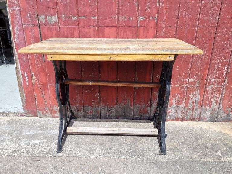 Cast Iron Sewing Machine Table - Tullochs Auctions