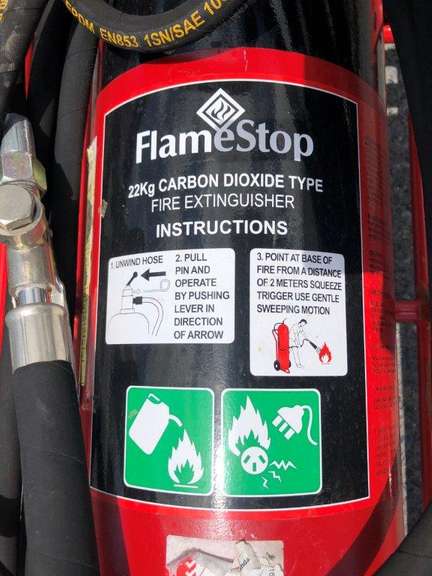 FlameStop 22kg Carbon Dioxide Type Fire Extinguisher and Trolley - TVAA ...