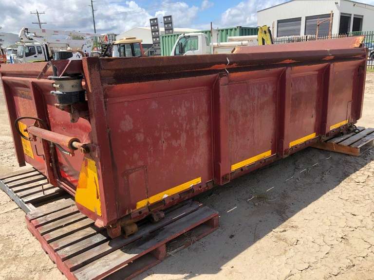 Side Tipper Truck Body 4150mm Long - TVAA Pty Ltd T/A Tomkins Valuers ...