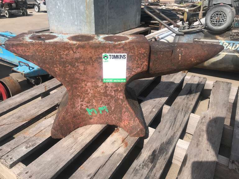 Large Anvil Approx 780mm Top Face - TVAA Pty Ltd T/A Tomkins Valuers ...